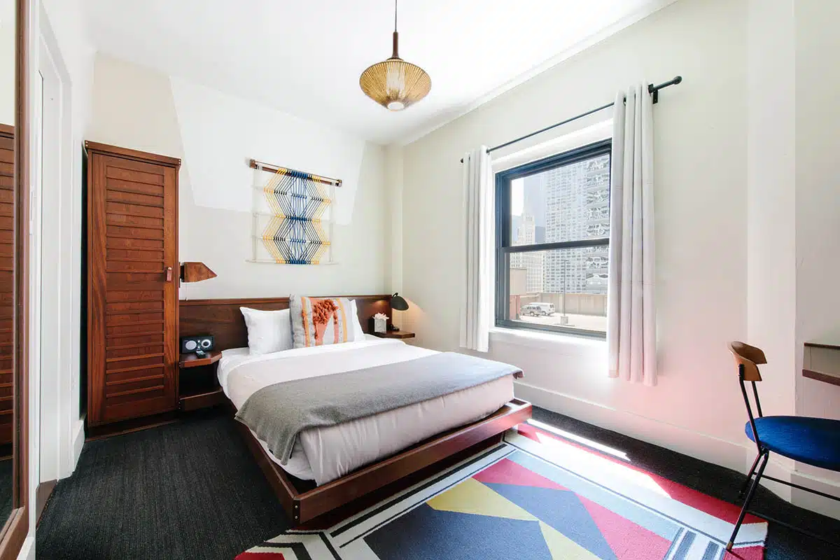 23 Cool Places to Stay in Chicago with Kids